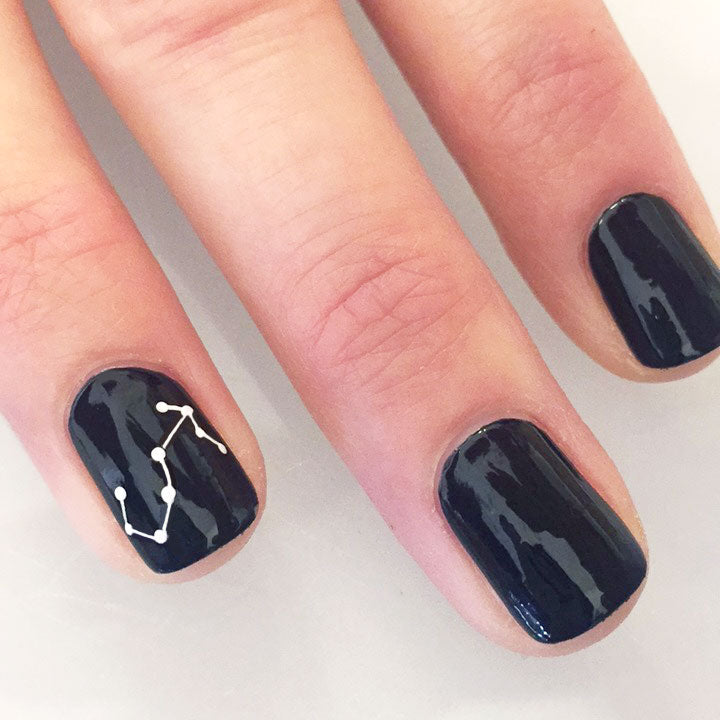 CONSTELLATION NAIL ART TUTORIAL – Olive and June