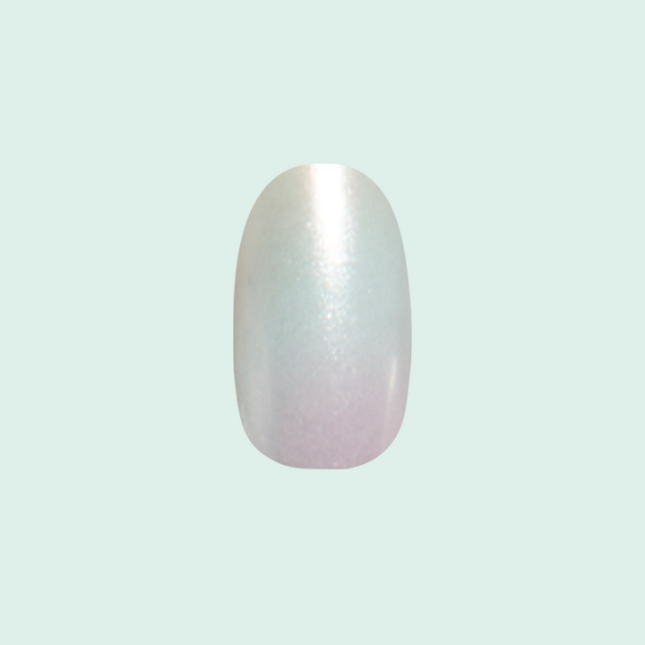Iridescent Pearl Swirl Shimmer - Press-On | Medium | Oval – Olive and June